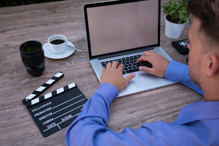 Voix-off : 5 conseils pour être plus visible dans les castings de ...